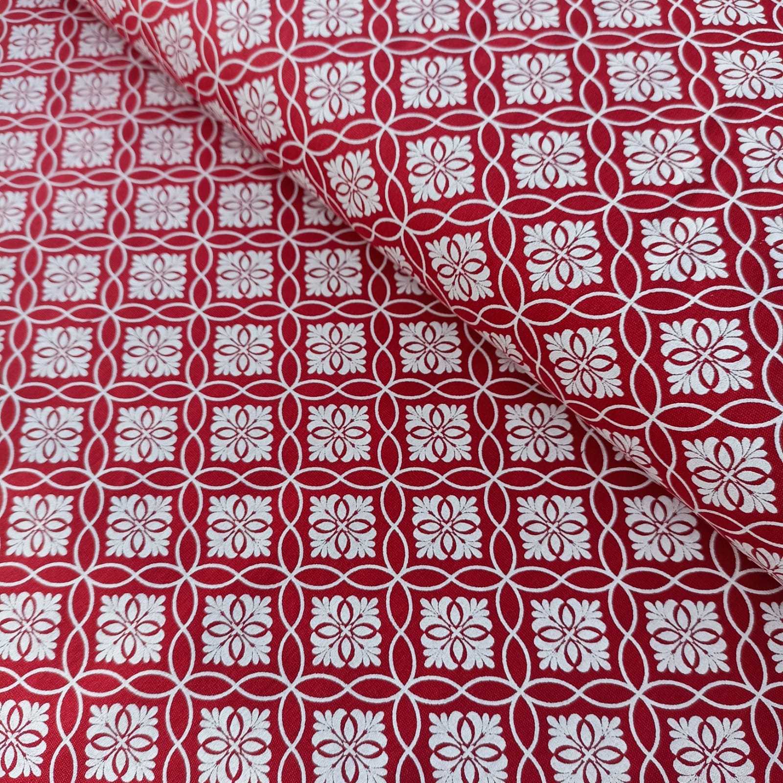 Tecido tricoline lisa e estampada 100% algodão